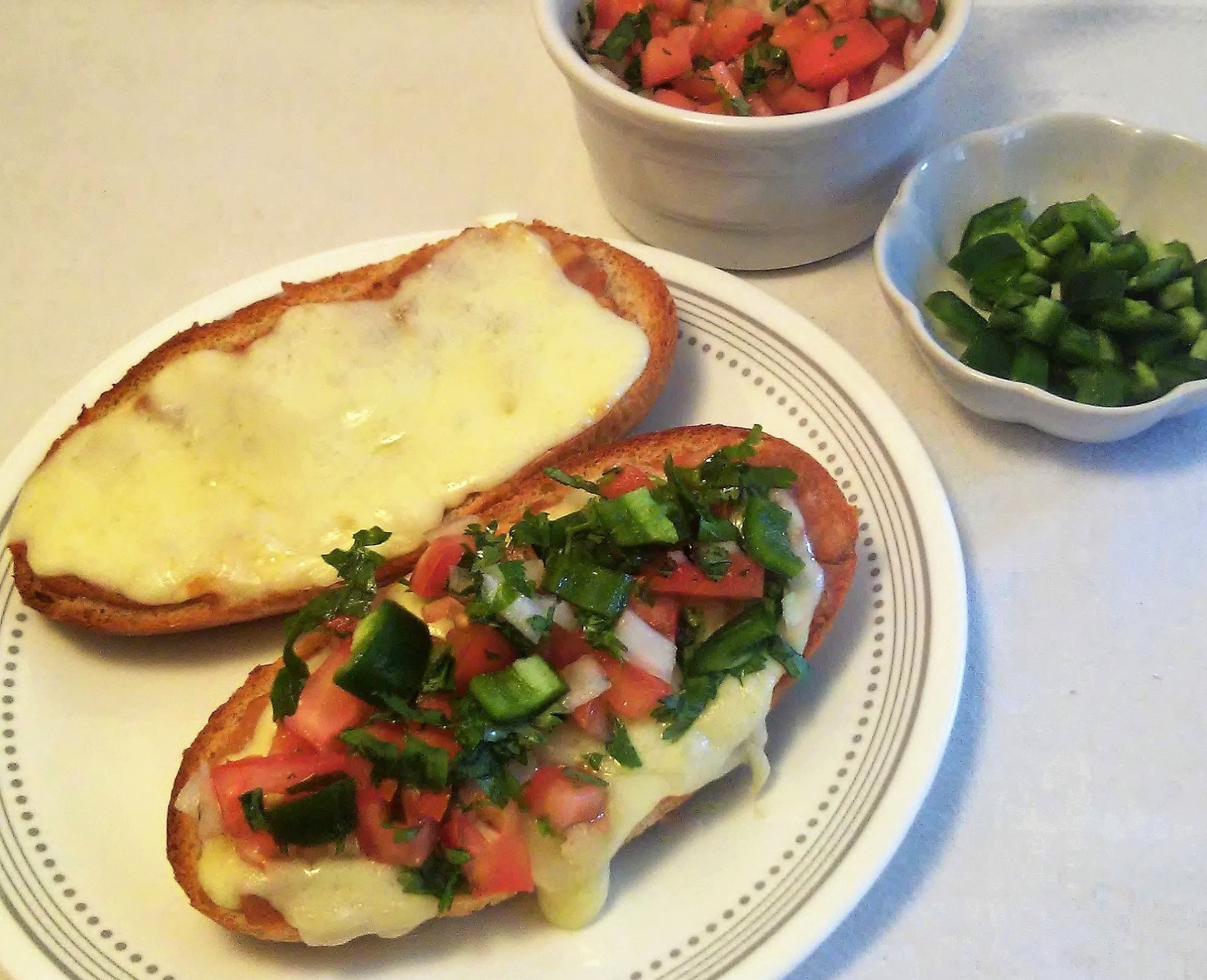 Molletes – From Spanish Bun to Mexican Specialty – My Slice of Mexico