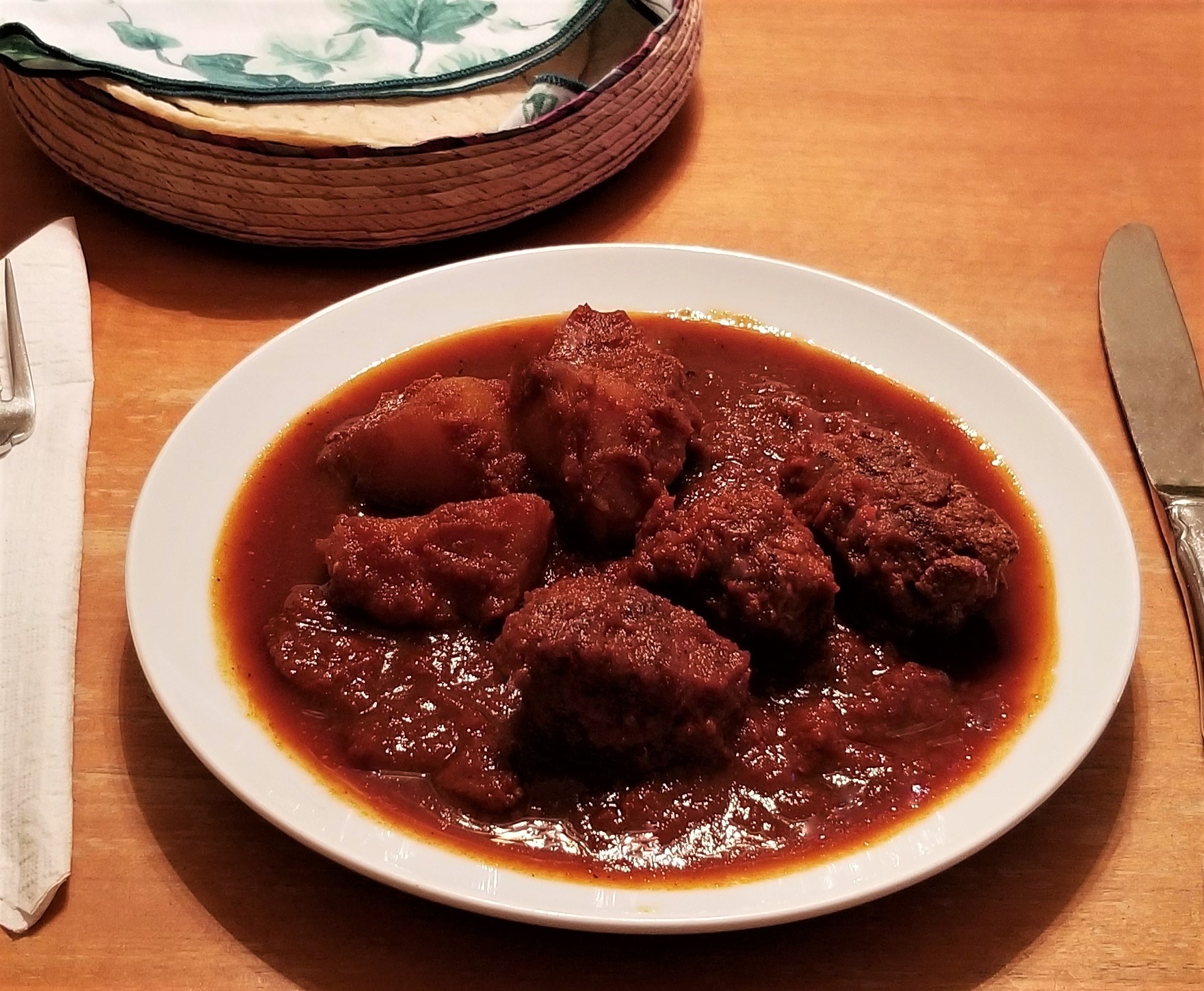 Guisados – Longaniza in Red Sauce – My Slice of Mexico