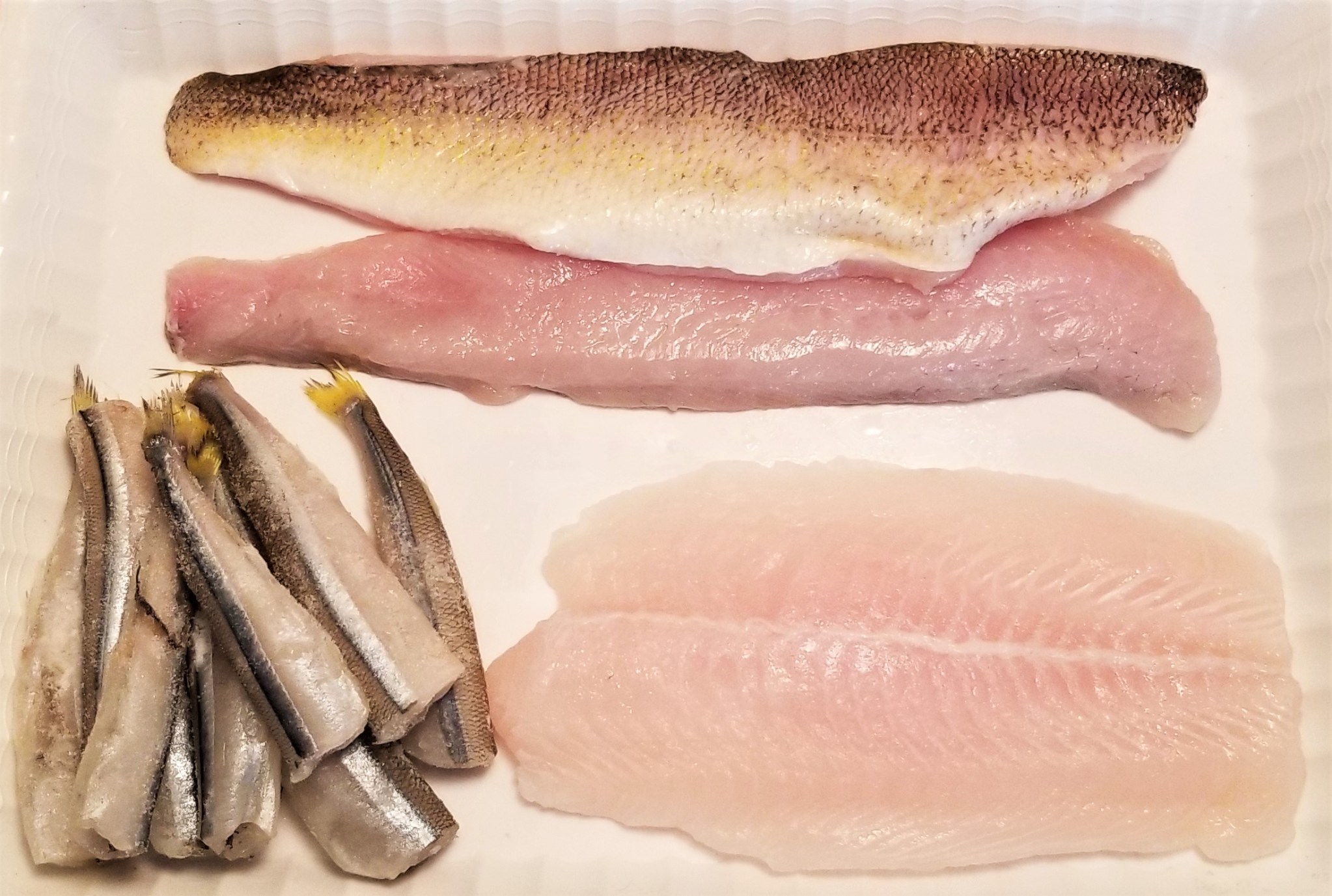 Mixmole – Fish in Red (or Green) Sauce – My Slice of Mexico