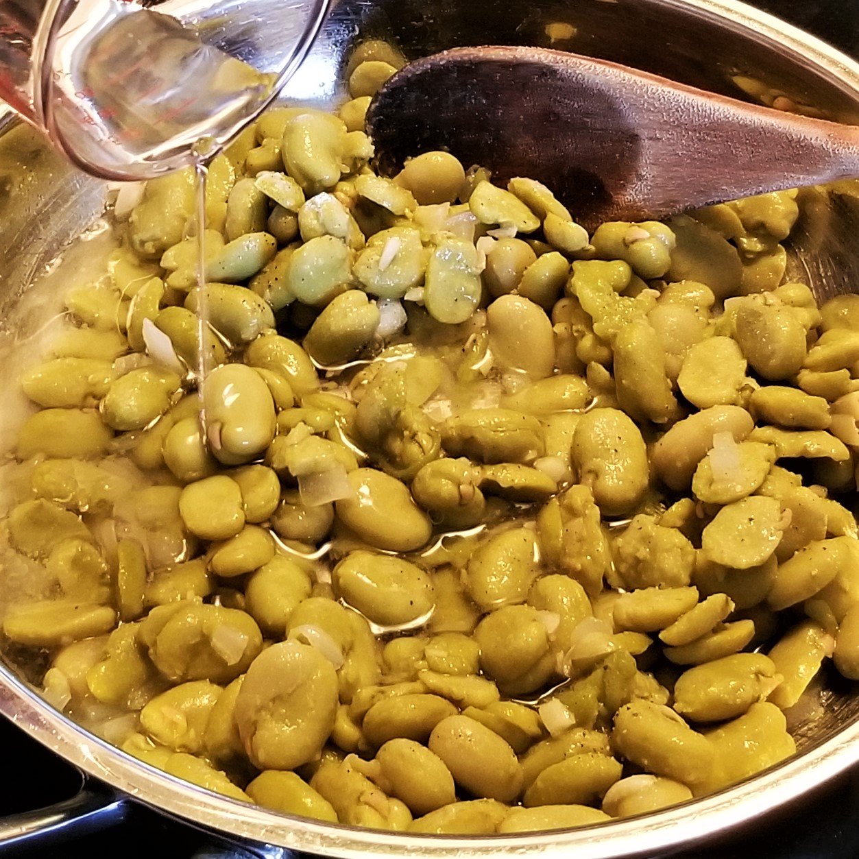 Broad Beans with Aloe – My Slice of Mexico
