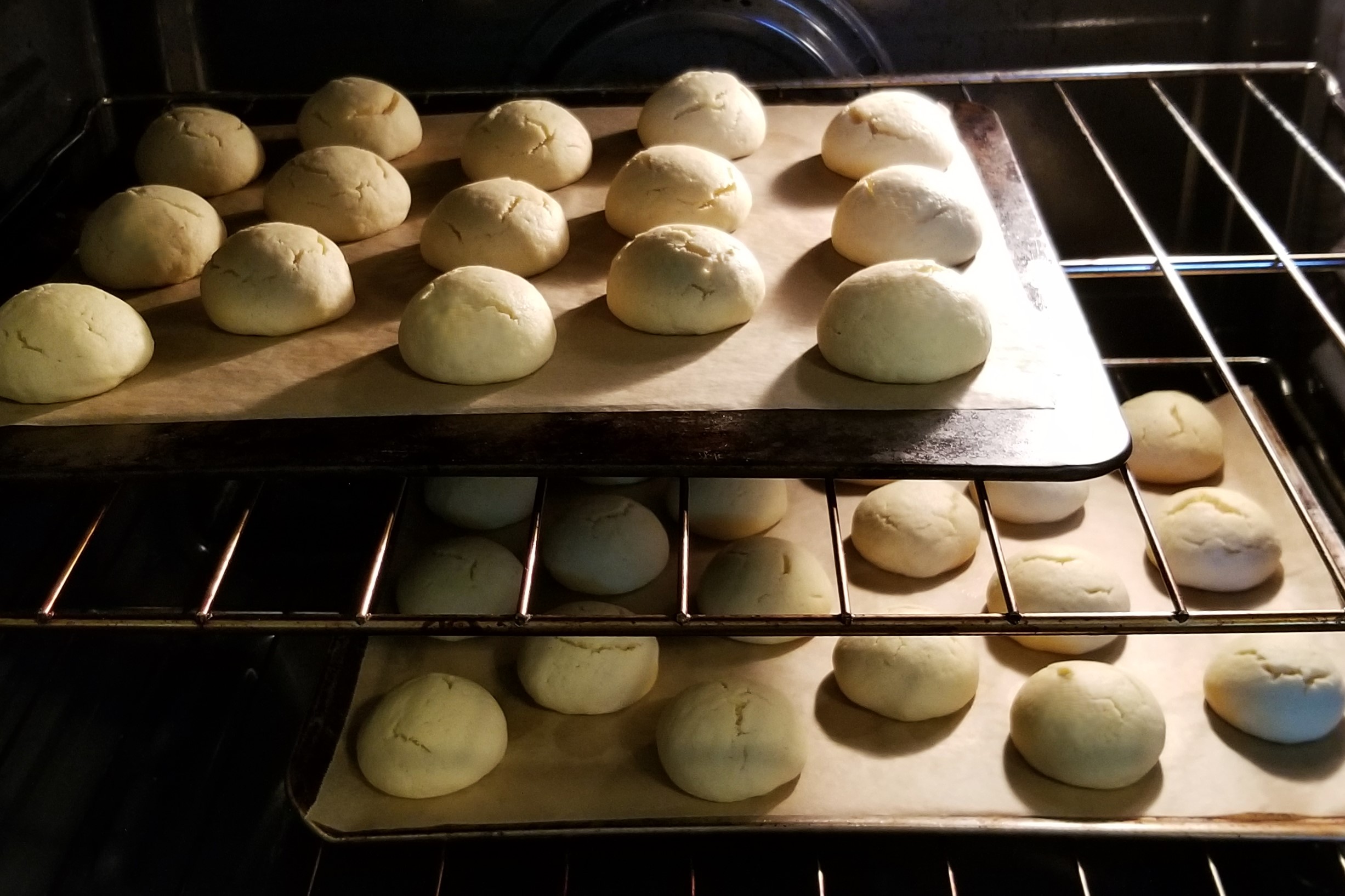 Traditional Sweet Bread – Yo-Yos (or Besos) – My Slice of Mexico