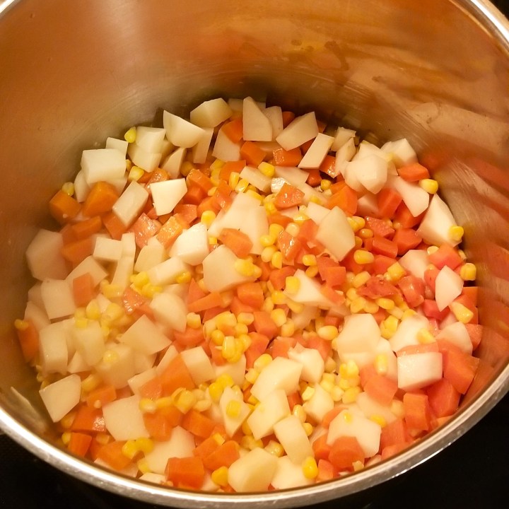 Tesmole – Chicken and Veggie Soup with Corn Dumplings – My Slice of Mexico